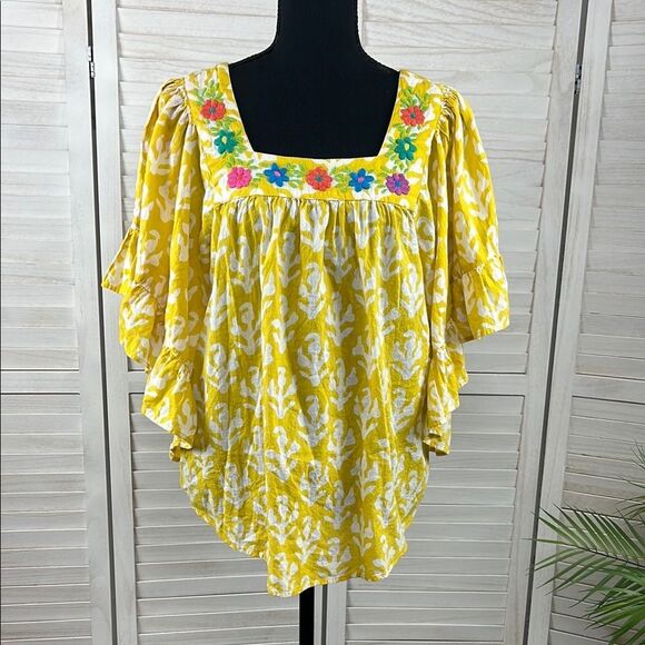 Sister Mary | Tops | Sistermary Alejandra Yellow Floral Embroidered Top ...